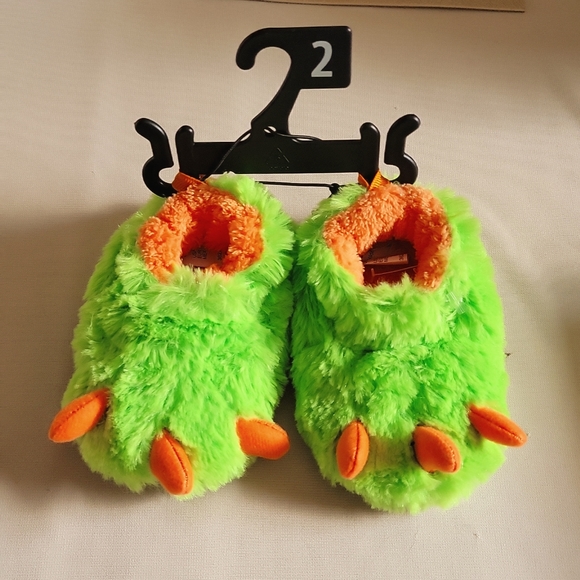 wonder nation | Shoes | Wonder Nation Dino Slippers | Poshmark
